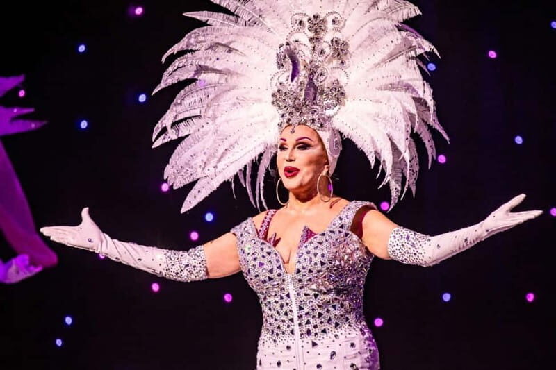 Dresden: Entrance Ticket for Travesty Revue Show - The Sum Up