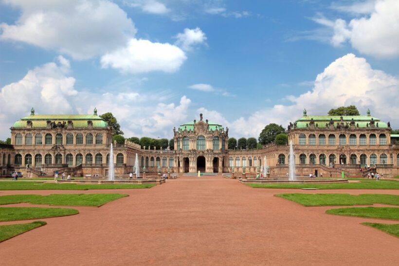 Dresden: Night Watchman Tour Through The Old Town - Key Points
