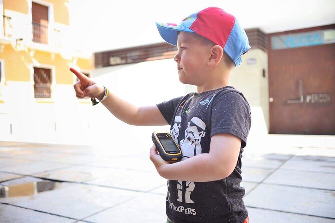 Dresden: Private Sightseeing Treasure Hunt - Exploring the Stops