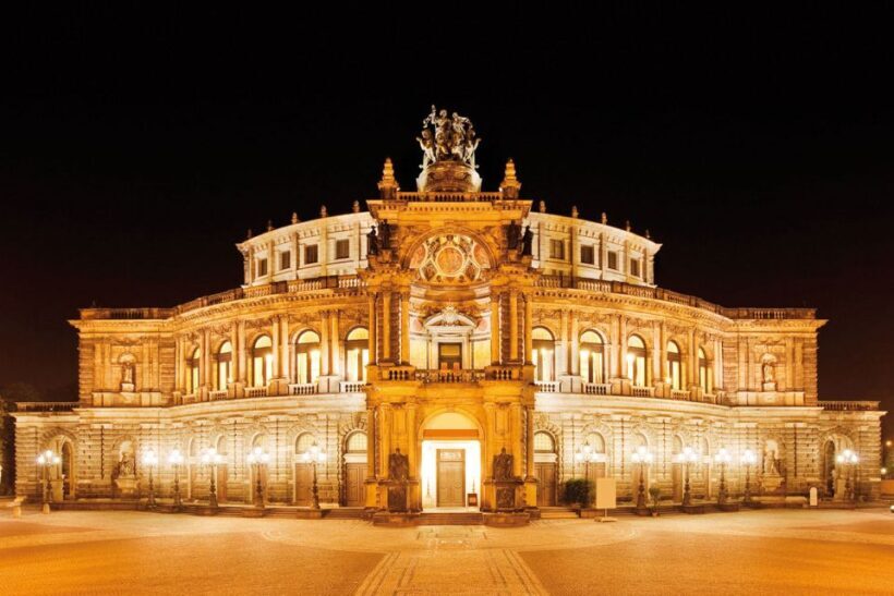Dresden: Semperoper and Royal Castle - FAQ
