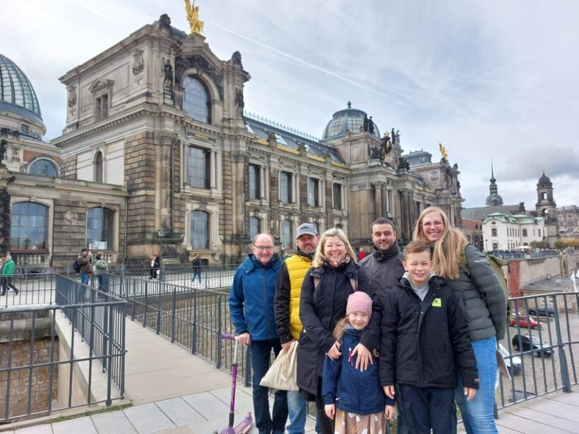 Dresden Sightseeing Treasure Hunt - Authenticity and Experience