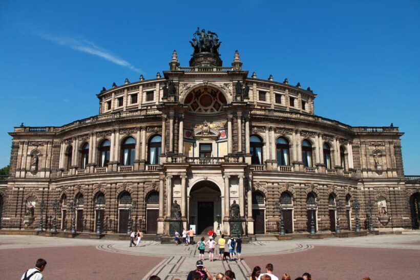Dresden: Sightseeing Walking Tour in English - FAQ