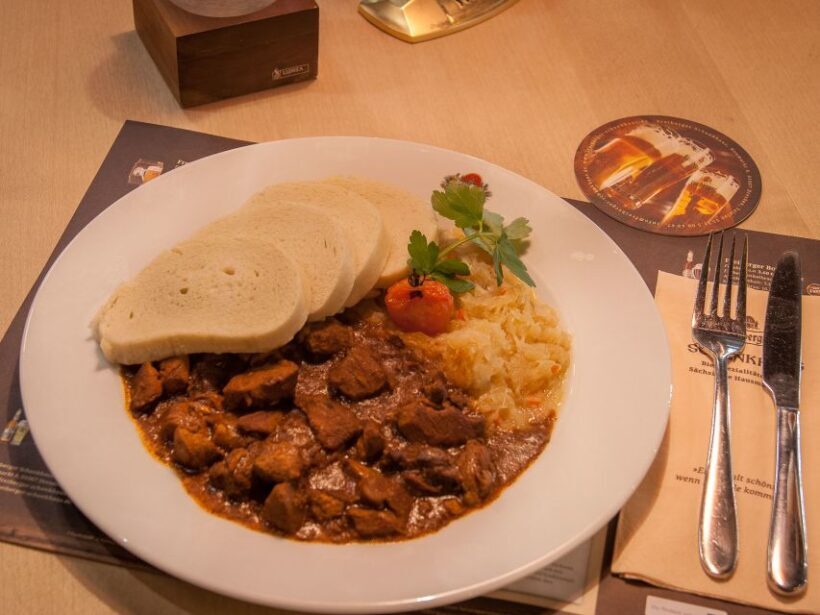 Dresden: Walking Tour with a Night Watchman and Meal - FAQ