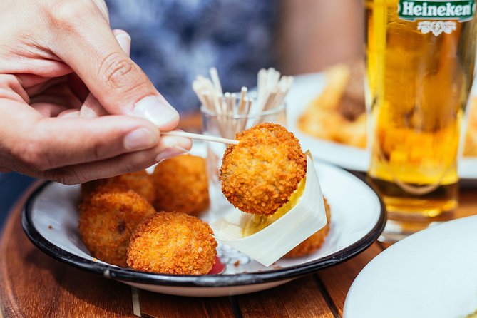 Drinks & Bites in Amsterdam Private Tour - Key Points