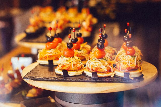 Drinks & Bites in El Born Private Tour - Tailored Culinary Experiences