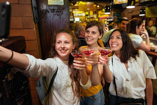 Drinks & Bites in El Born Private Tour - Meet Your Private Guide