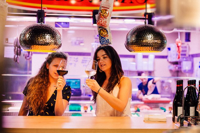 Drinks & Bites in Madrid Private Tour - Savoring the Tapas and Wine