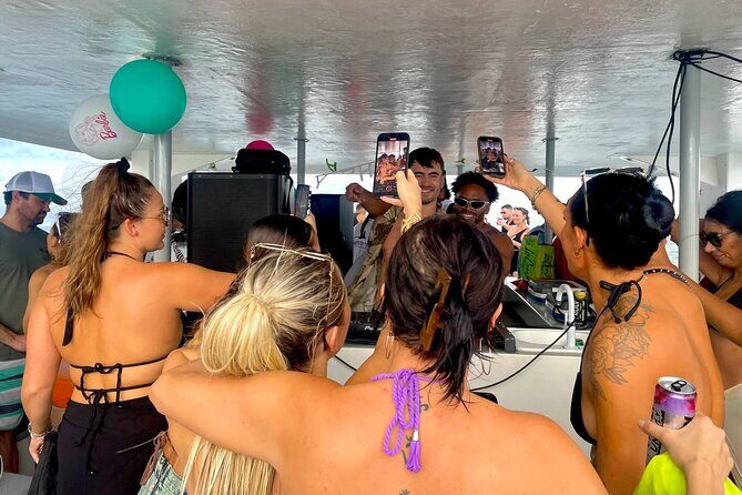 Drinks Inclusive Boat Cruise in the Cayman Islands with a live DJ - Practical Details