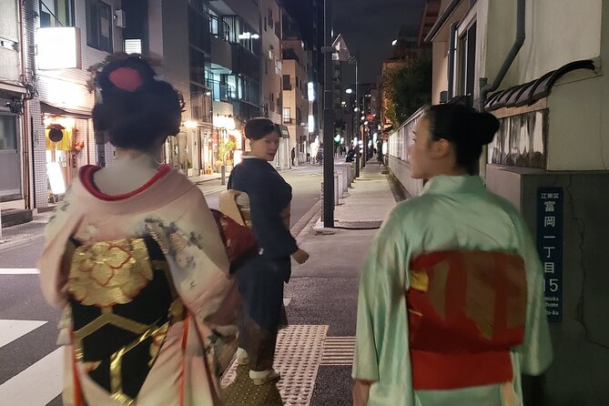Drinks With Geisha - Exploring Tokyos Geisha Culture