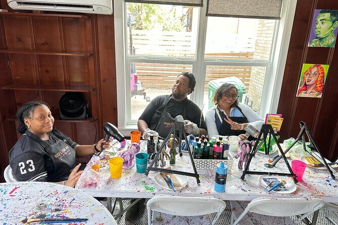 Drip Bear Paint & Sip Experience - Authentic Experiences from Guests
