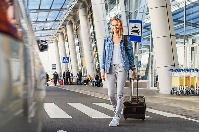 Driver 8 Airport Transportation Service - Who Is This Service Best For?