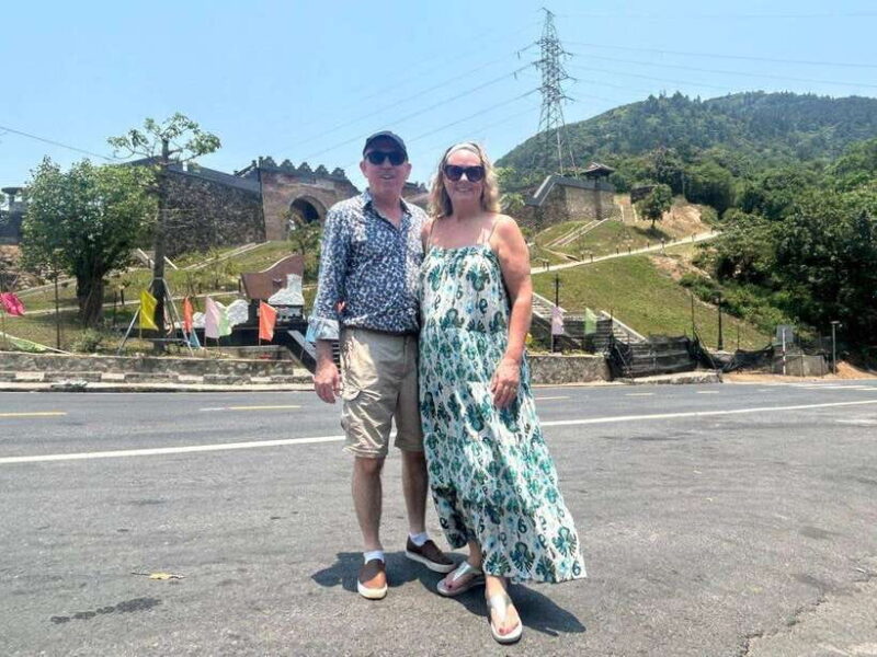 Driver Hue to HOI AN : see Hai Van Pass - Marble Mountain - Key Points