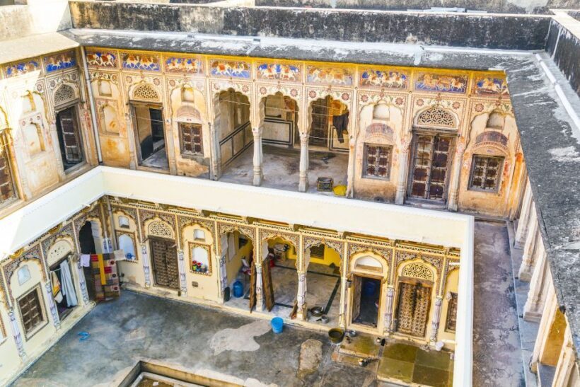 Drop to Bikaner City with Visit Mandawa Town From Jaipur - Authenticity and Local Flavor
