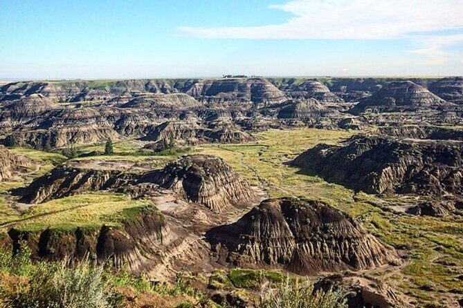 Drumheller Dinosaur Valley & Horseshoe Canyon Adventure Day Tour - FAQs