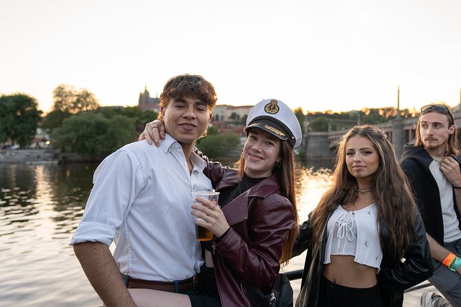 Drunken Monkey Prague Boat Party w/ 2hr Open Bar to Duplex Club - FAQ