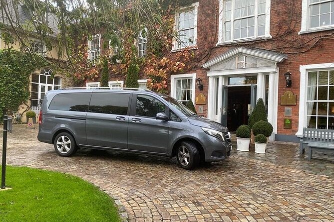 DUBlin Airport Transfers: Luxury Transfer To/From DUB per Vehicle - Luxury Transfer Features