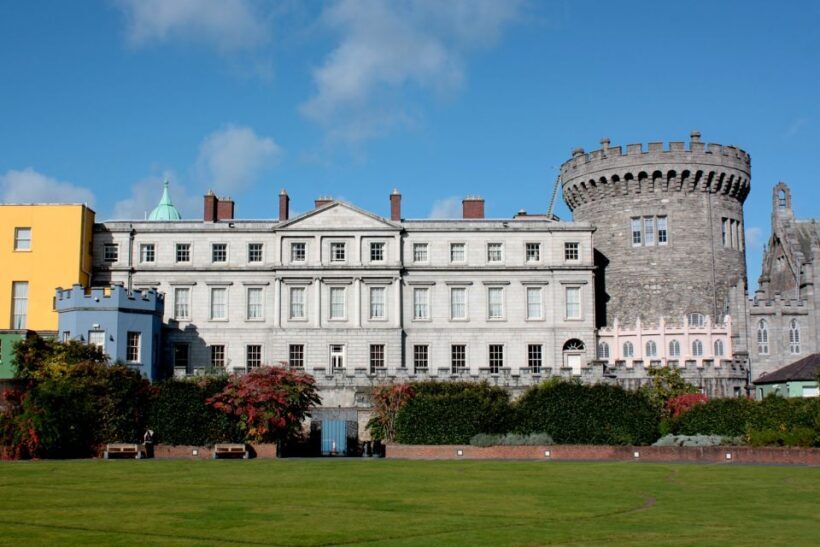 Dublin: Big Bus Hop-On, Hop-Off Tour with Live Guide - FAQ