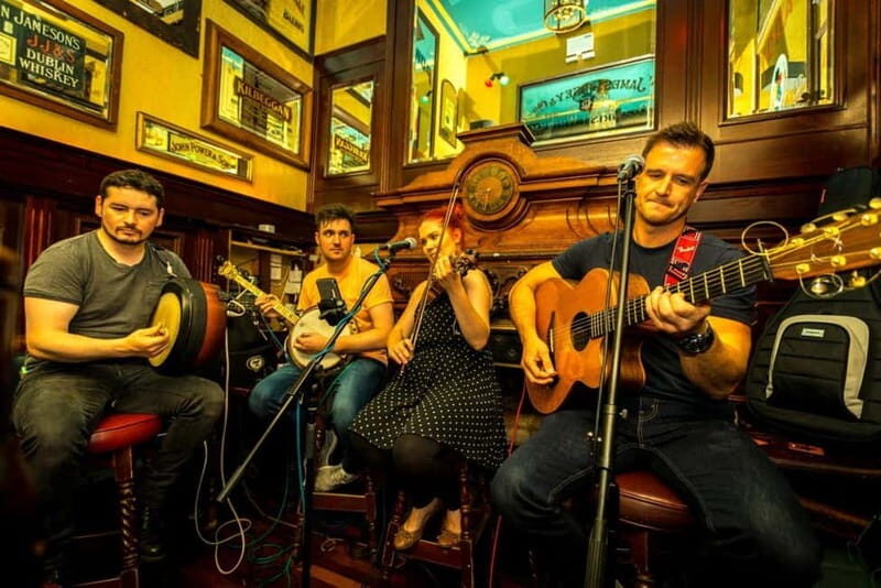 Dublin: City Pub Crawl Experience - Key Points