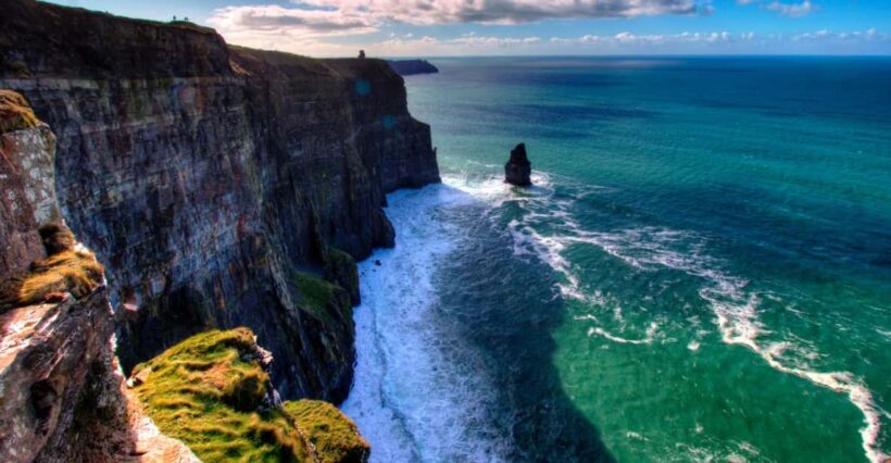 Dublin: Cliffs of Moher, Ennis, & Bunratty Castle Day Tour - Exploring Ennis: Ireland’s Friendliest Town