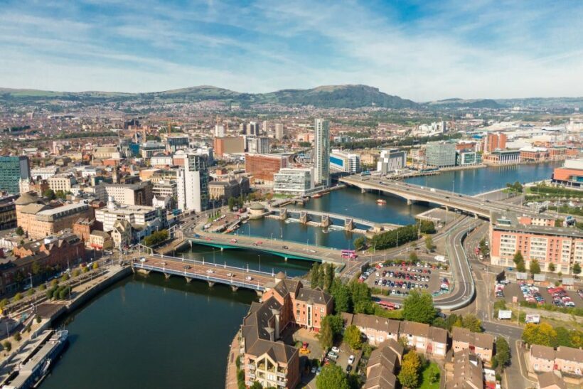 Dublin Day Trip to Belfast, Titanic, Giant's Causeway by Car - FAQ