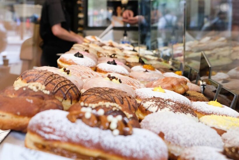 Dublin: Guided Delicious Donut Tour with Tastings - Authentic Elements and Traveler Feedback
