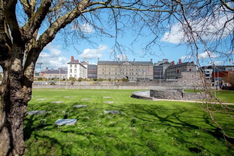 Dublin: Hop-on Hop-off Bus Tour - FAQ