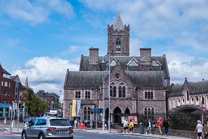 Dublin: Private Chauffeur Tour - Customized Experiences
