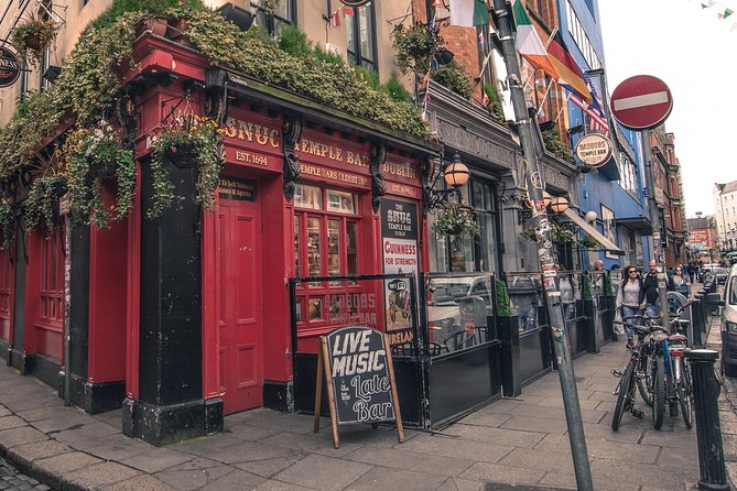 Dublin Private Custom Tour, Off-The-Beaten-Path in Temple Bar with a Local - Why Choose This Tour