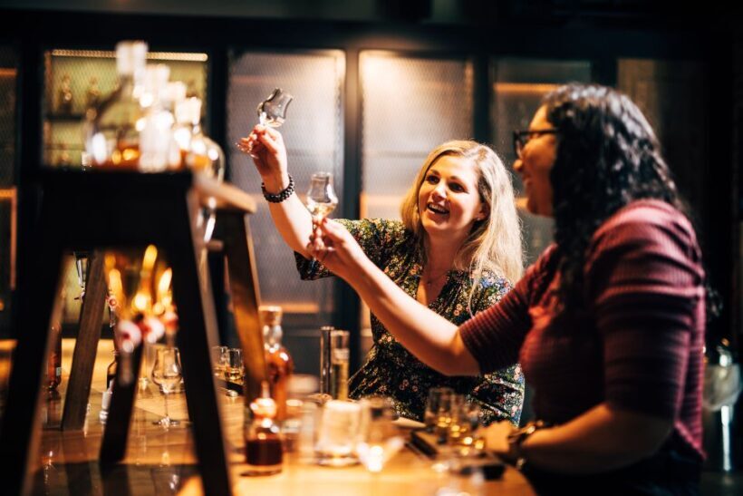 Dublin: Roe and Co Distillery Cocktail Workshop Experience - Why Travelers Love It