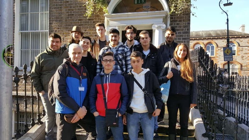Dublin: Sightseeing Walking Tour in German - FAQs