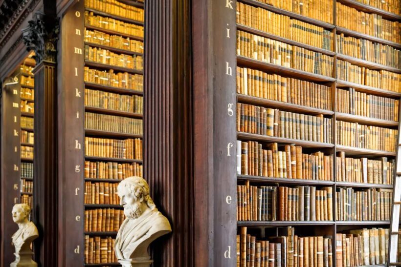 Dublin: Skip-the-line Book of Kells & Old Town Private Tour - Why This Tour Stands Out