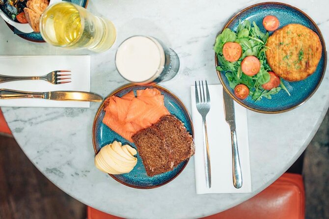 Dublin Traditional Irish 3 Course Meal Walking Tour with Local - Who Will Love This Experience?