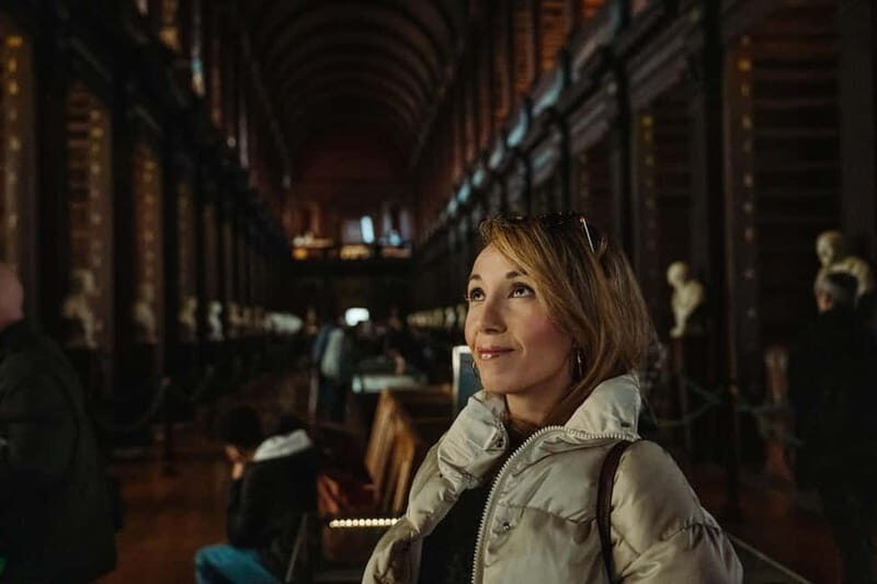 Dublin: Trinity College, Castle, Guinness and Whiskey Tour - The Iconic Guinness Experience