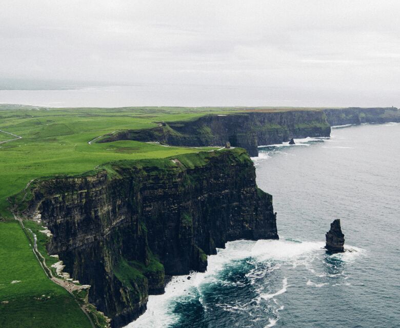 Dublin: Voyagers Private Luxury Cliffs of Moher Tour - Why Choose the Dublin: Voyagers Private Luxury Cliffs of Moher Tour?