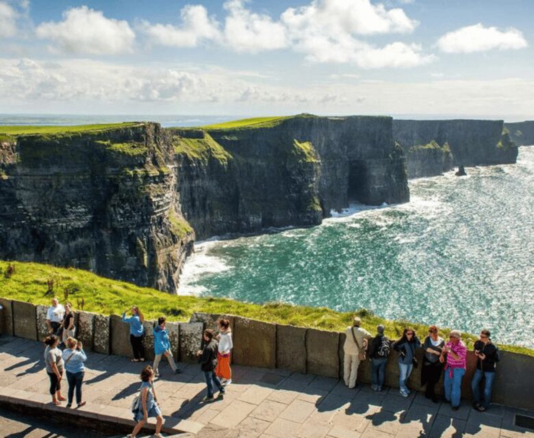 Dublin: Voyagers Private Luxury Cliffs of Moher Tour - What’s Included and What’s Not