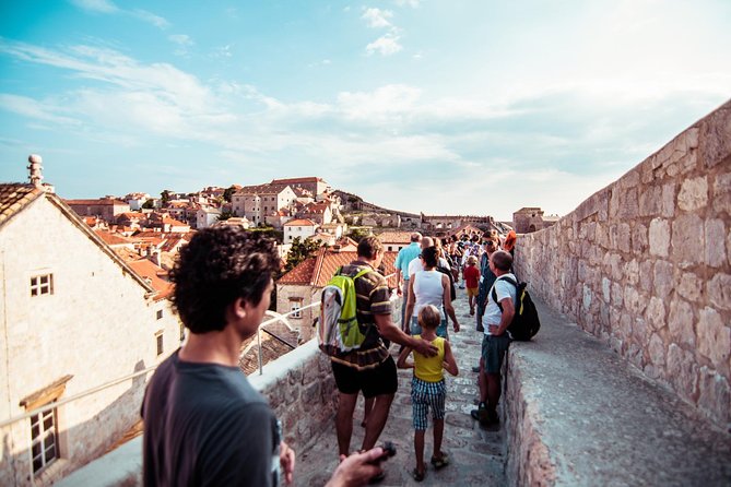 Dubrovnik: Ancient City Walls & Wars Walking Tour - What to Expect