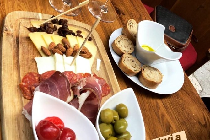 Dubrovnik by Night, History, Wine & Bites - Savoring the Food and Beverage Inclusions