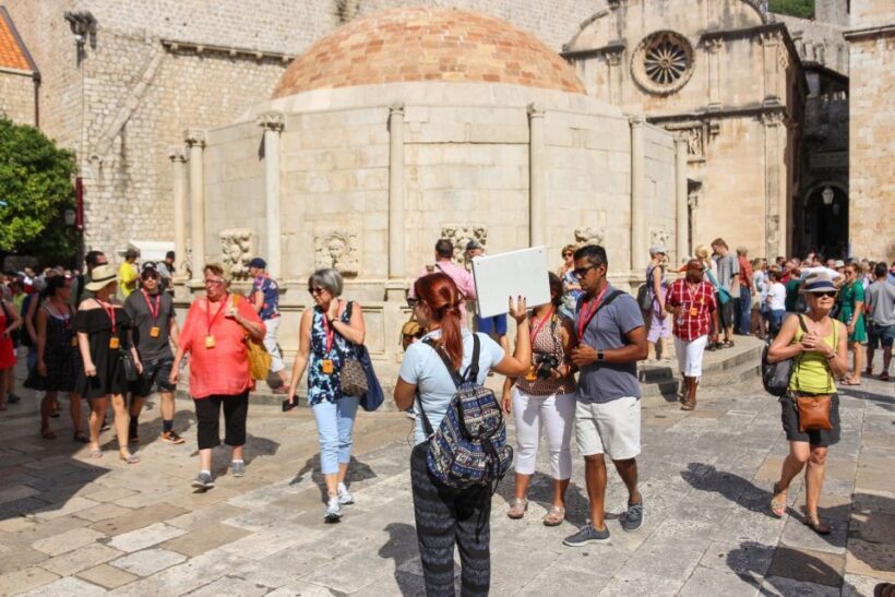 Dubrovnik: Cable Car, Walking Tour and City Walls Combo - The Sum Up