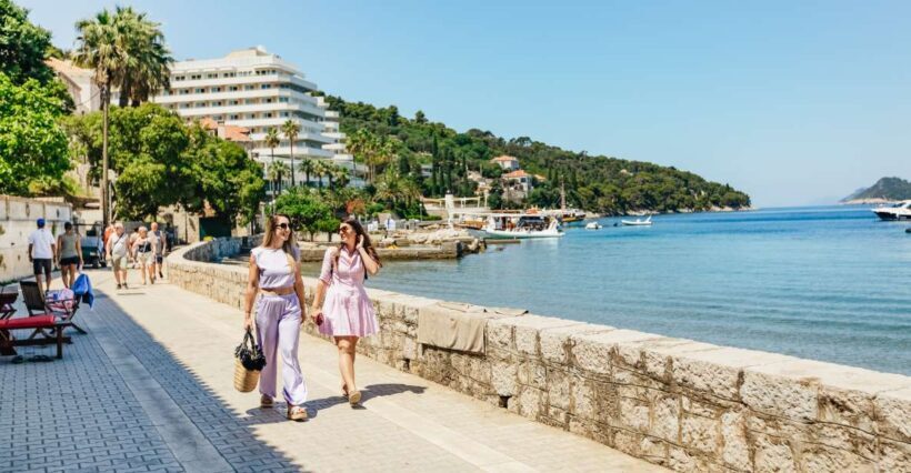 Dubrovnik: Elaphite Island Cruise w/ Drinks & Optional Lunch - FAQs