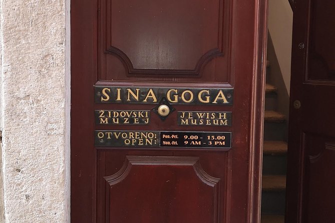 Dubrovnik Jewish Heritage Private Walking Tour - Guide Expertise and Experience