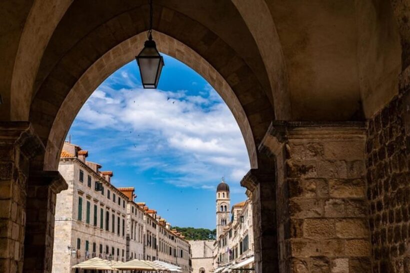 Dubrovnik : Must-See Private Walking Tour With A Guide - Key Points