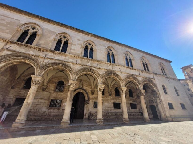 Dubrovnik: Old Town Highlights Tour with Audio Guide - Key Points