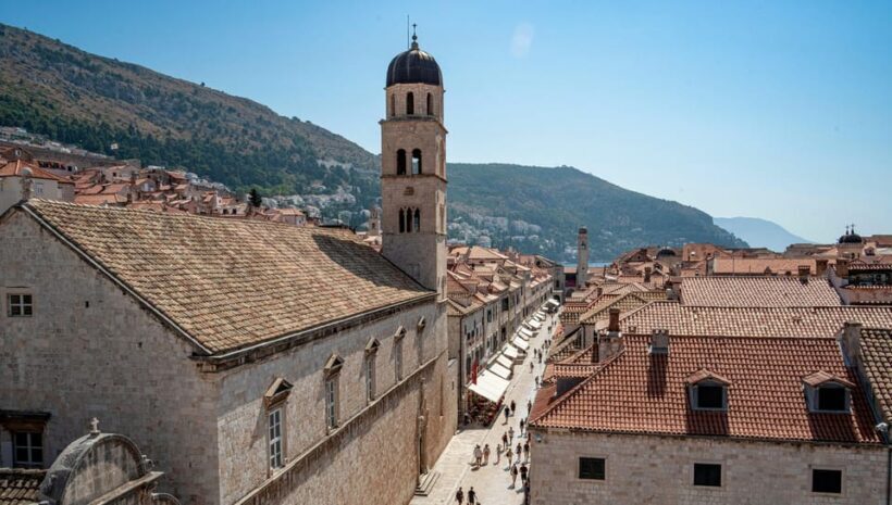 Dubrovnik: Old Town Private Walking Tour - Accessibility and Practical Tips