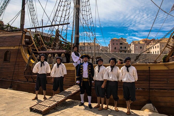 Dubrovnik Panoramic Cruise on a Wooden Galleon With a Live Show - Vessel Details
