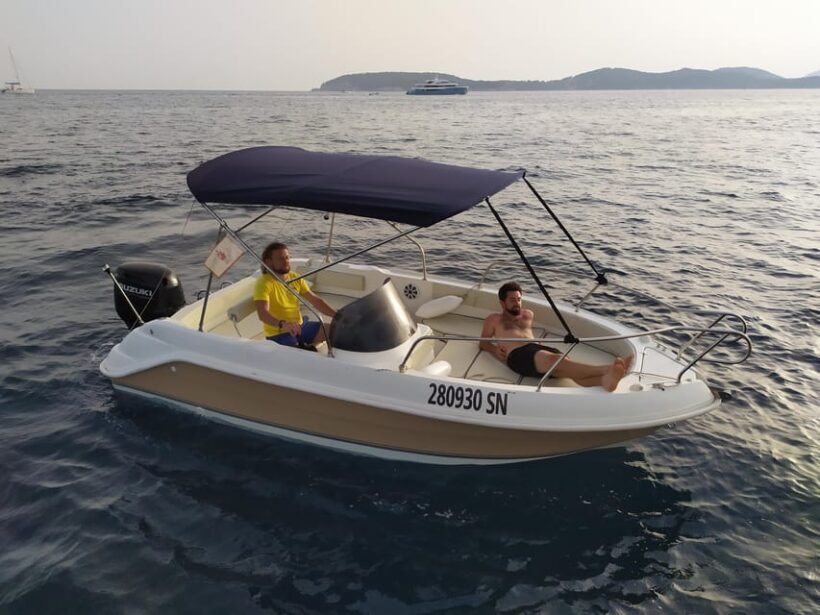 Dubrovnik: Private small group boat tour - Blue Cave - What Travelers Can Expect on the Day