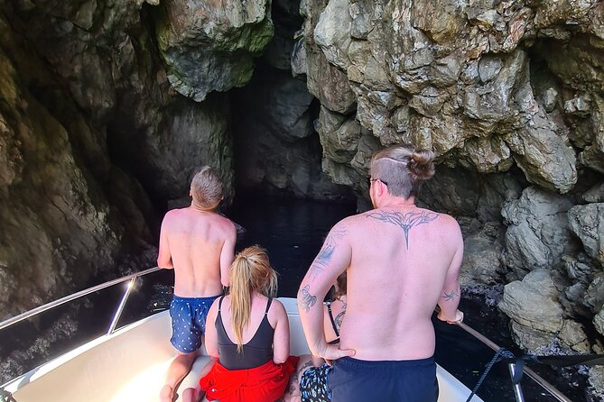 Dubrovnik Private Speedboat Tour to Elaphite Islands with Drinks - FAQs