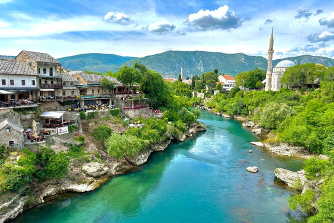 Dubrovnik: Private Tour to Mostar & Kravice Waterfalls - Key Points