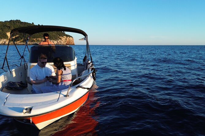 Dubrovnik Romantic Sunset Boat Tour - FAQ