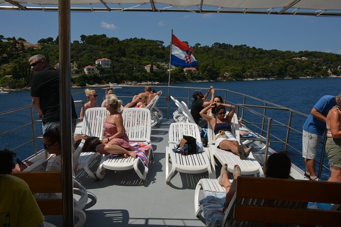 Dubrovnik:3 Islands Boat Tour with Lunch&drinks(FR,ES,IT,EN) - The Experience from a Traveler’s Perspective