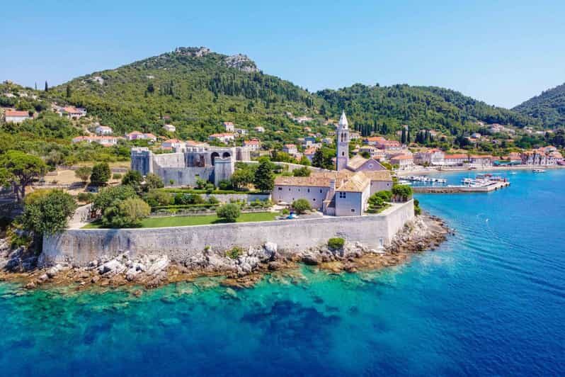 Dubrovnik:Elaphiti Islands and caves Private Speedboat Tour - The Itinerary: How the Day Unfolds